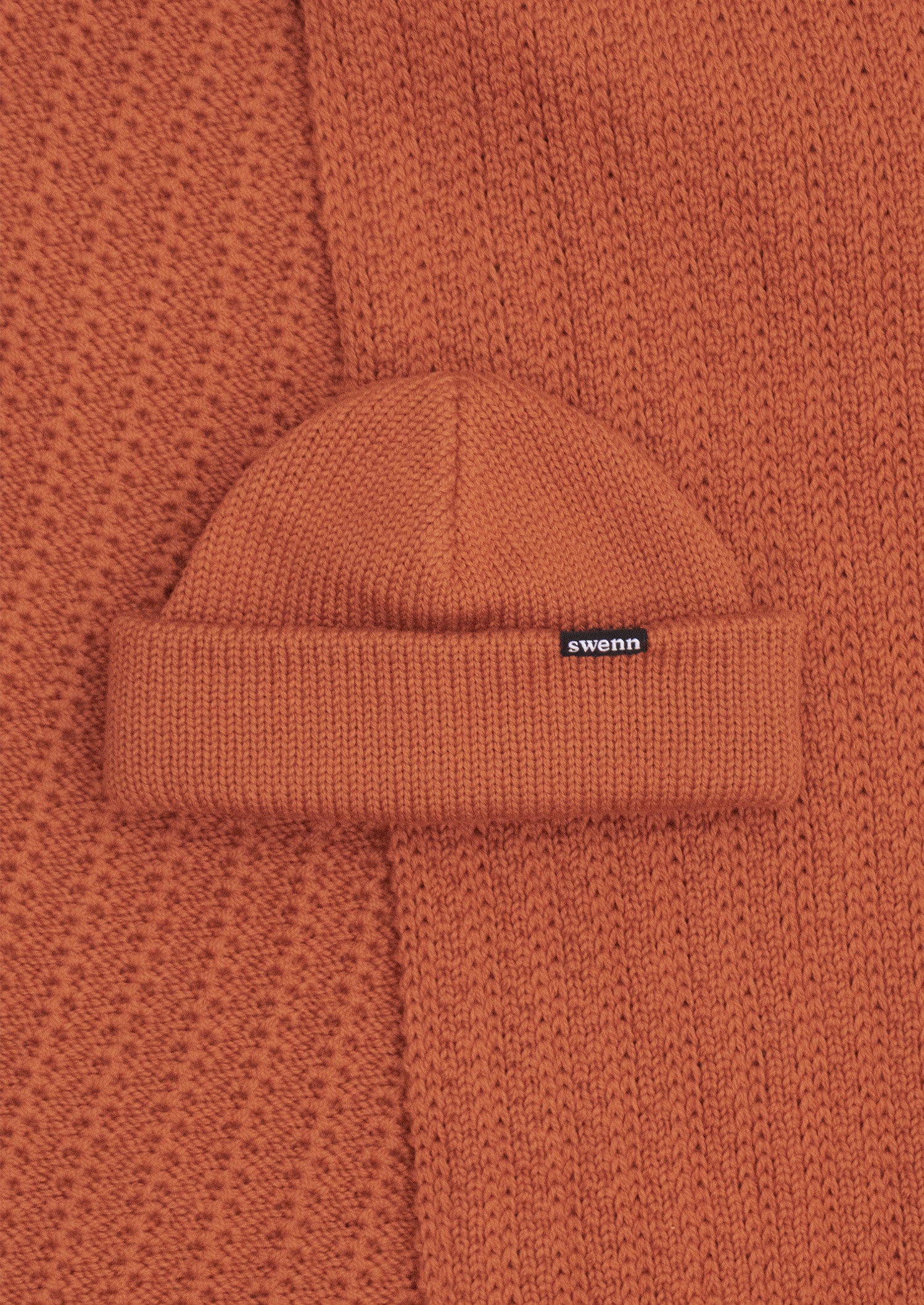 SWENN - Rust 100% pure virgin wool fisherman toque, made in Quebec